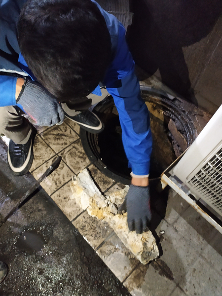 Kanalizatsiya tozalash xizmat 24/7 Toshken boylab
