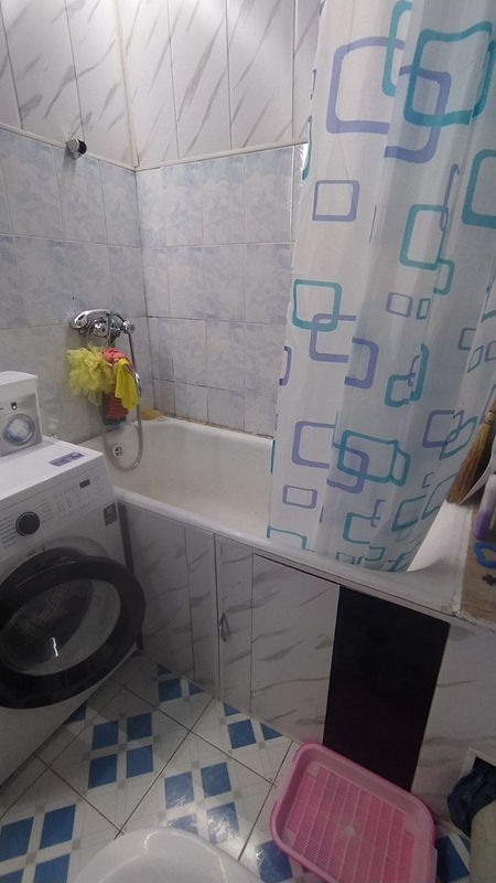 Кирпичный дом 4/4 эт. 1 ком квартиру СЕРГЕЛИ улица Нилуфар 30 м2 30 т.