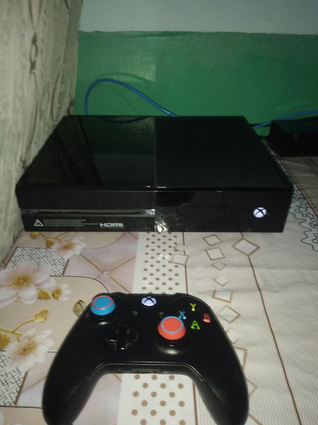 Xbox one  500 gb