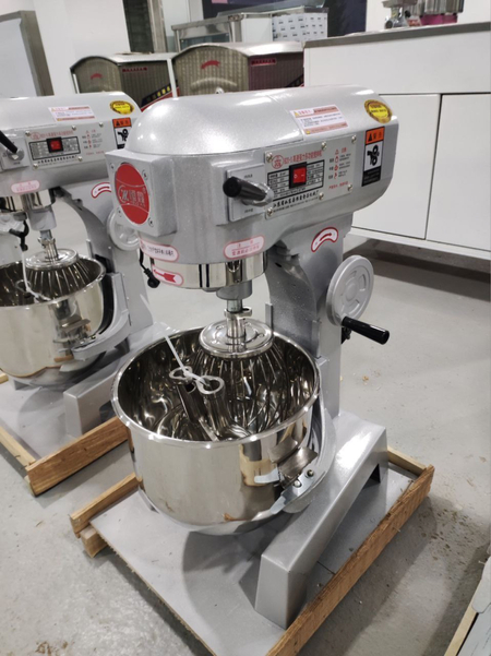 MIXER zibivalka 30L 1 yil garantiya