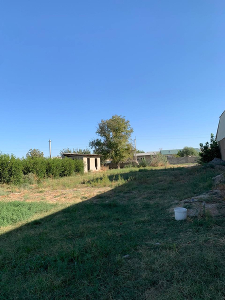 Xovli srochno sotiladi