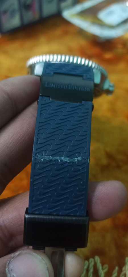 Ulysse nardin
Holati yaxshi, mexanika
Ichidegi hamma funksiyasi ishlid