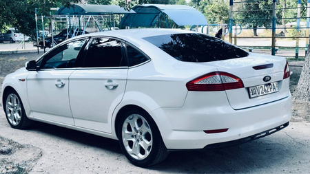Ford mondeo metan