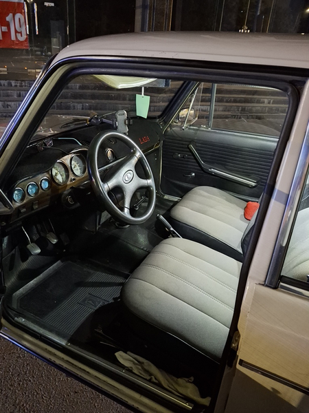 Vaz 2106 srochna sotiladi