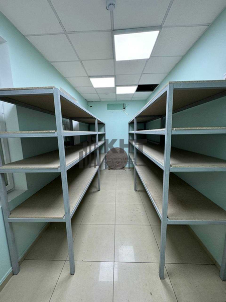 Сдаётся помещения  230м2 ор-р Бадамзар, Гидрометцентр у дороги