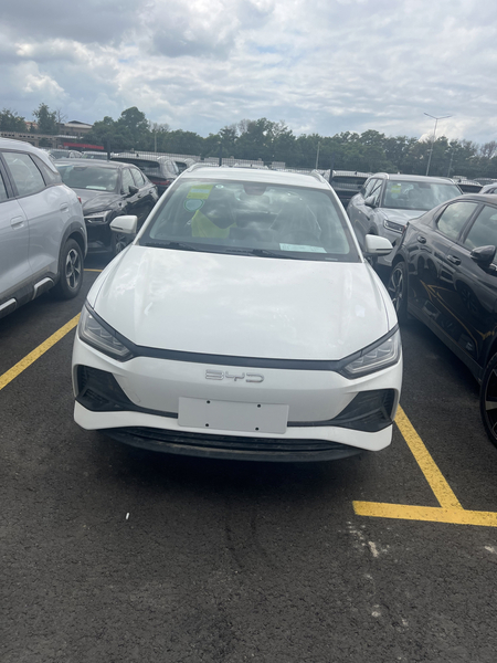 Byd E 2 full pazitsiya