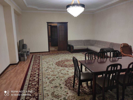 Center 3 room 145m2 2 bedroom 2 bathroom Sodiq Azimov street