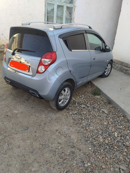 Spark sotiladi ideal holda