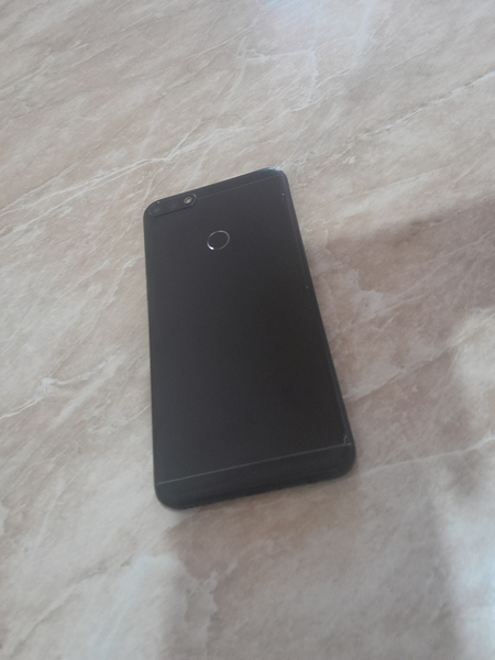 Honor 7c pro телефон