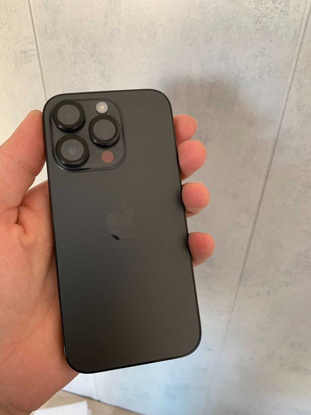 Apple IPhone 14 pro. 128 GB