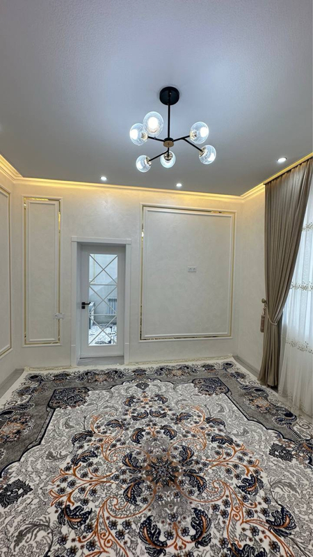 Продается 3 ком. Квартира на 2 этаже площадью 70 кв.м. По ул. Рудаки