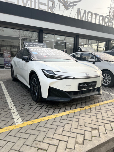 TOYOTA 2023 йил модел BZ3