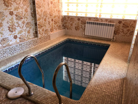 Dacha sotiladi srochno