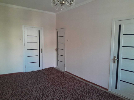 Срочно продается 2хком.Юнусабад 8 кв.50 кв. (м999)