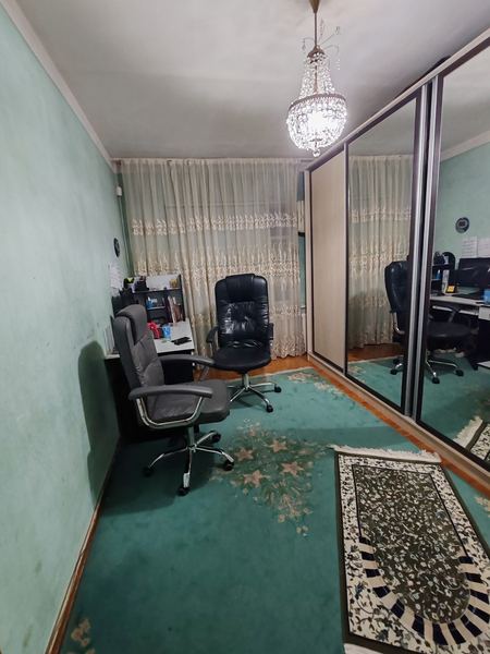 4/1/5 Дархан Спецплан 115кв.+подвал 18кв.  2сан узла.. Своя
