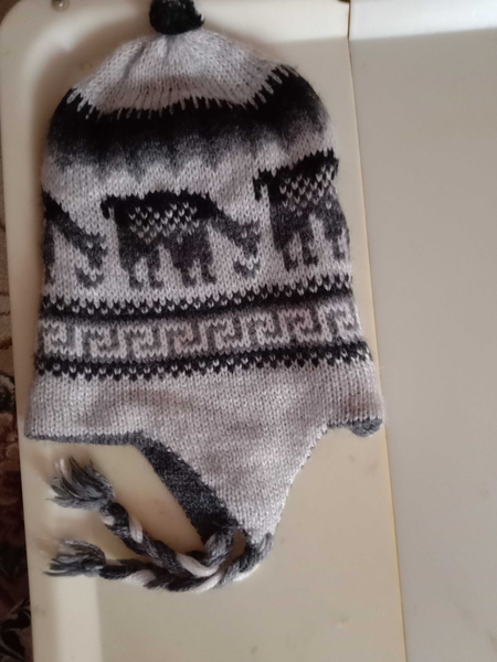 Теплая детская шапка