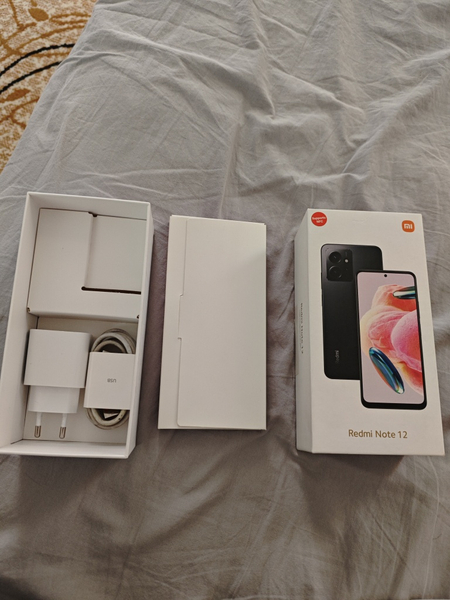 Продам свой телефон redmi note 12 8/256