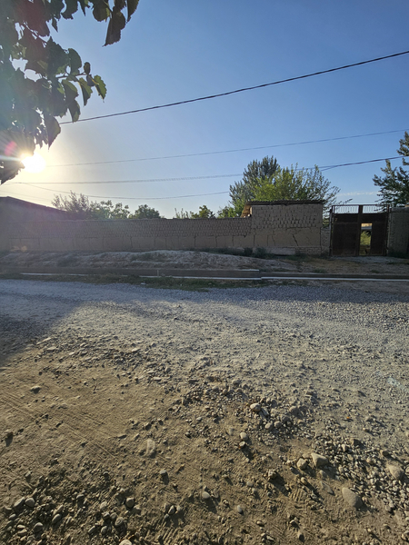Srochno Xaymardan 14sotiq er sotiladi