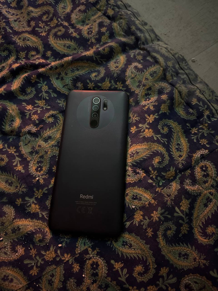 Redmi 9 aybi yoʻq 32 tali