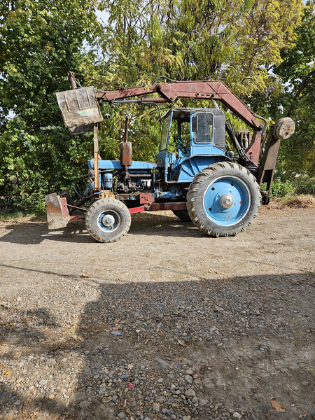 T 28 pagruzchik sotiladi  55 MLN