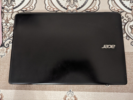 Продам ноутбук Acer Aspire E1-510