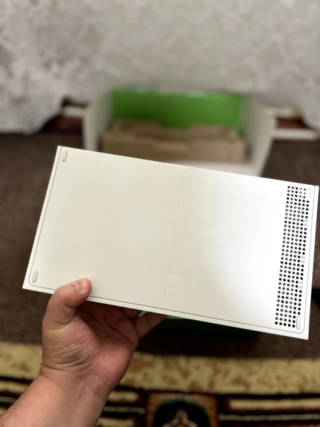 Срочно продаю Xbox Series S (на запчасти)