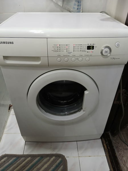 Samsung 5,2 кг. В отличном состоянии.