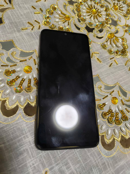 Redmi note 12 / 128 tali Karobka bor