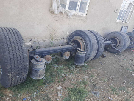 Ходовой часть от тягача
