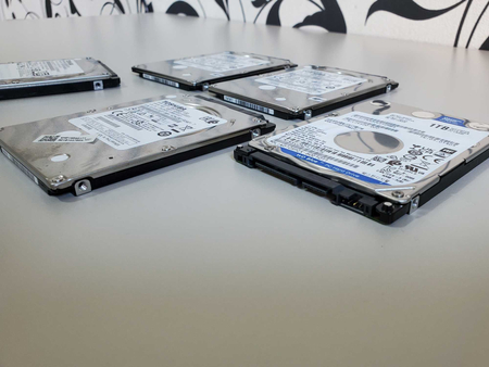 Продам 1TB (1000GB) Seagate Жёсткие диски 2.5 SATA HDD для НОУТБУКОВ.