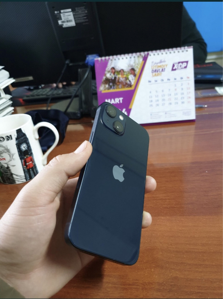 Iphone 13 . . . .