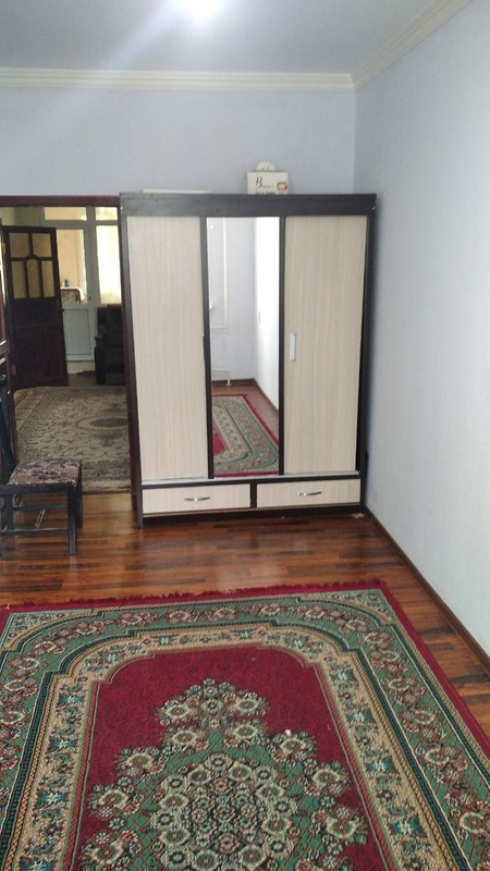 Продам квартиру в Чиланзар 16. 4/2/4. СВОЯ.
