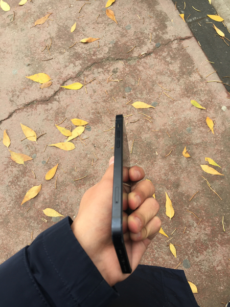 Iphone 12 korobka dok