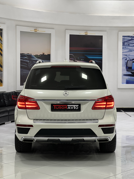 Mercedes Benz GL500