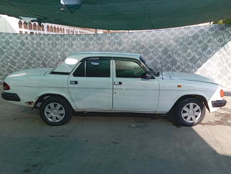 Gaz 3110 sotiladi