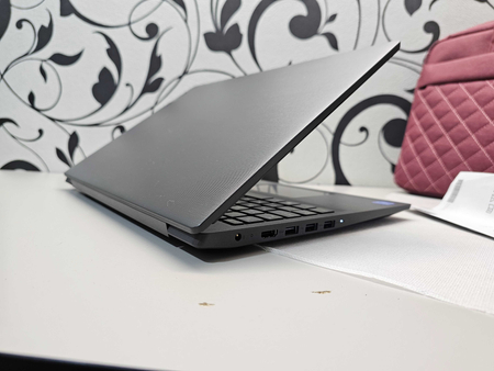 ПРОДАМ Lenovo V15IGL 2024 Офисный Ноутбук DualN4020/4GB/256SSD/15.6