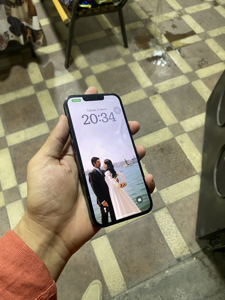 Iphone 13 Pro  Green Color