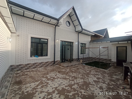 Yangi toshmi Pobeda  2.2 sotix 5 xona 88.000