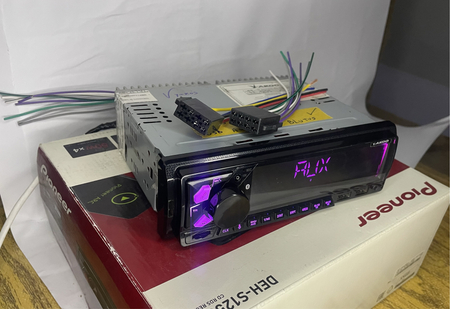 pioneer yakos mafon b/u Blutus usb aux fm ovozi zor rangi o’zgaradi