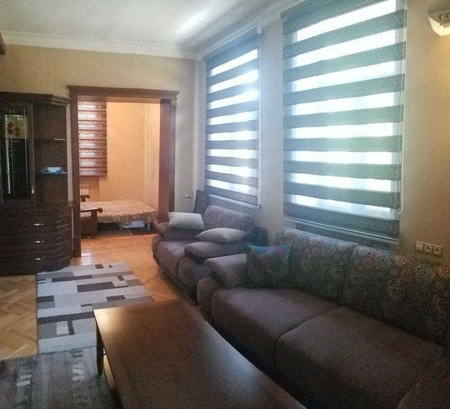 (К115568) Продается 3-х комнатная квартира в Шайхантахурском районе.