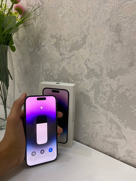 Iphone 14 pro max 90%