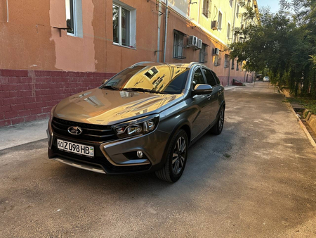 Lada Vesta SW Cross 1.8