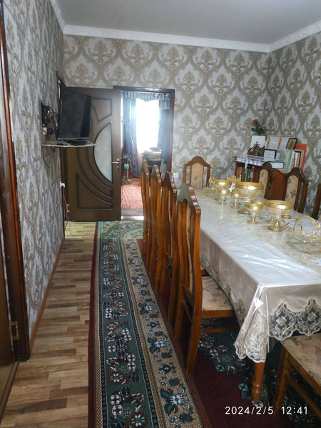 Мирабадский район 
Куйлюк 3 массив 
3-х комнатную
