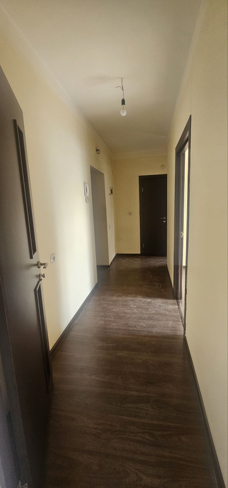 Сергели 8худуд 2/4/7 квартира сотилади новостройка 57м²