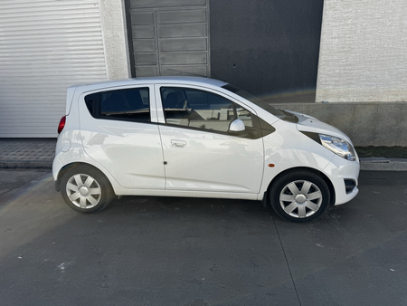 Spark avtomat sotiladi