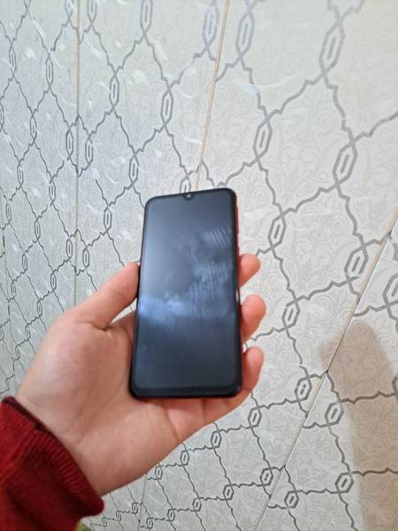 Samsung A40 64/4gb yangide