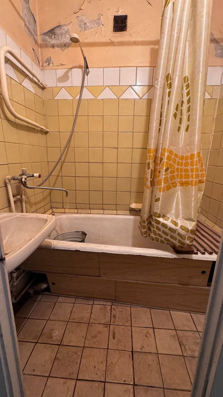 Юнусабад 10 (Конечка автобусов) 1/2/5 (Площадь 40м²)