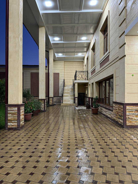 Дом Кибрай 350 м², 6 соток, ор-р улица Кибрайская, Хокимиат