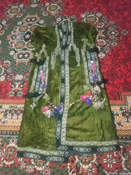 Паранжи кадимги холати яхши сотилади.
