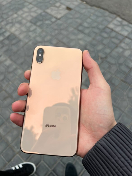 iphone xs max.